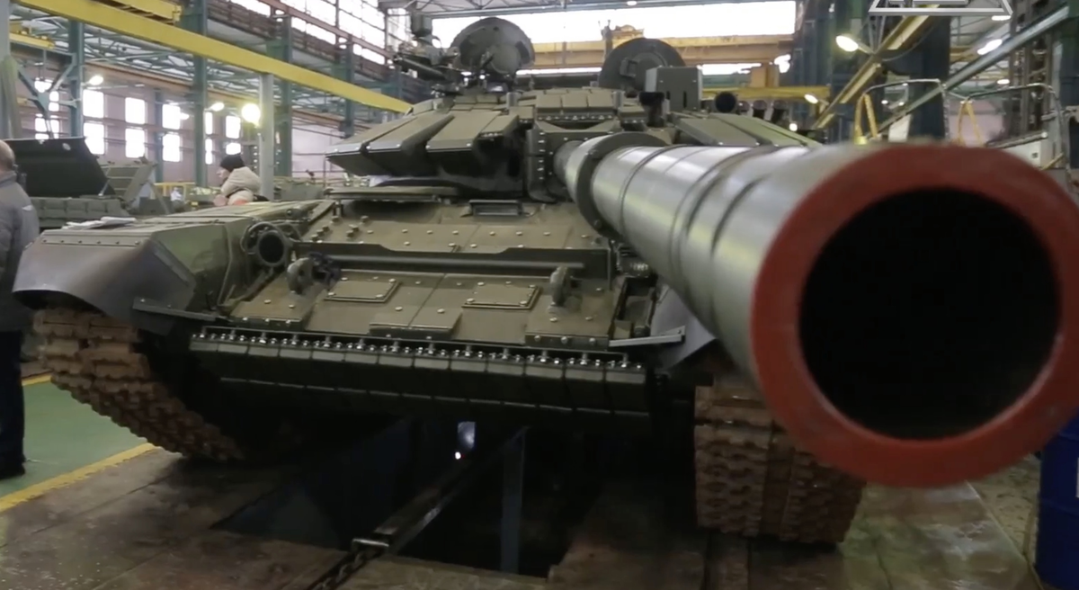 为什么T-72B3坦克的正面装甲和炮塔上不安装“Relikt”反应装甲？ - 知乎