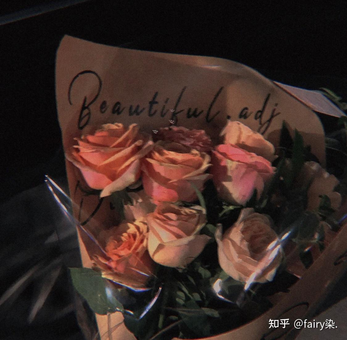 没有 爱”字,却表达着浓浓爱意的句子,很撩很甜,浪漫至极 知乎