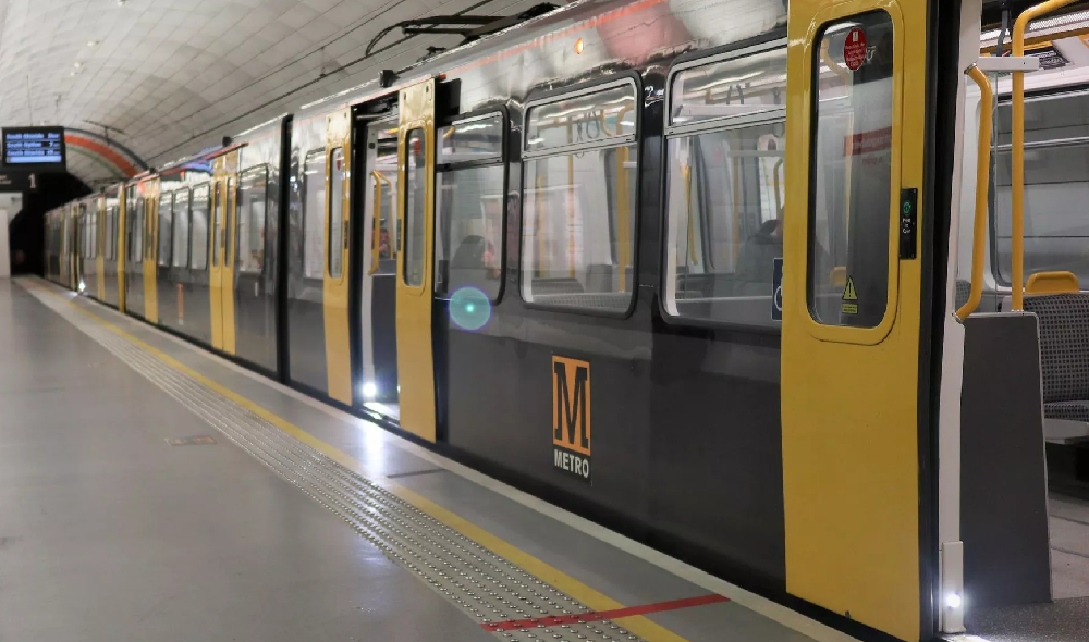 英语里地铁到底是metro还是subway？ - 知乎