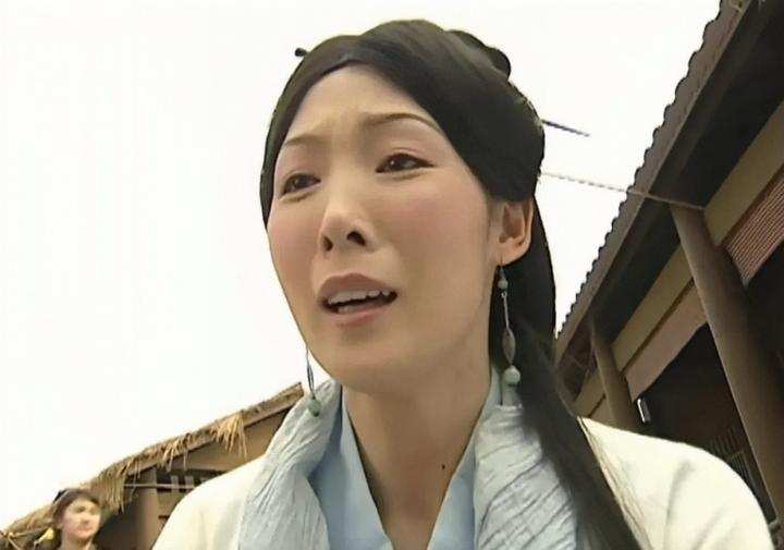 没底子还硬演古装美人，TVB的“磕碜”女主角，你见识过几个？ - 知乎