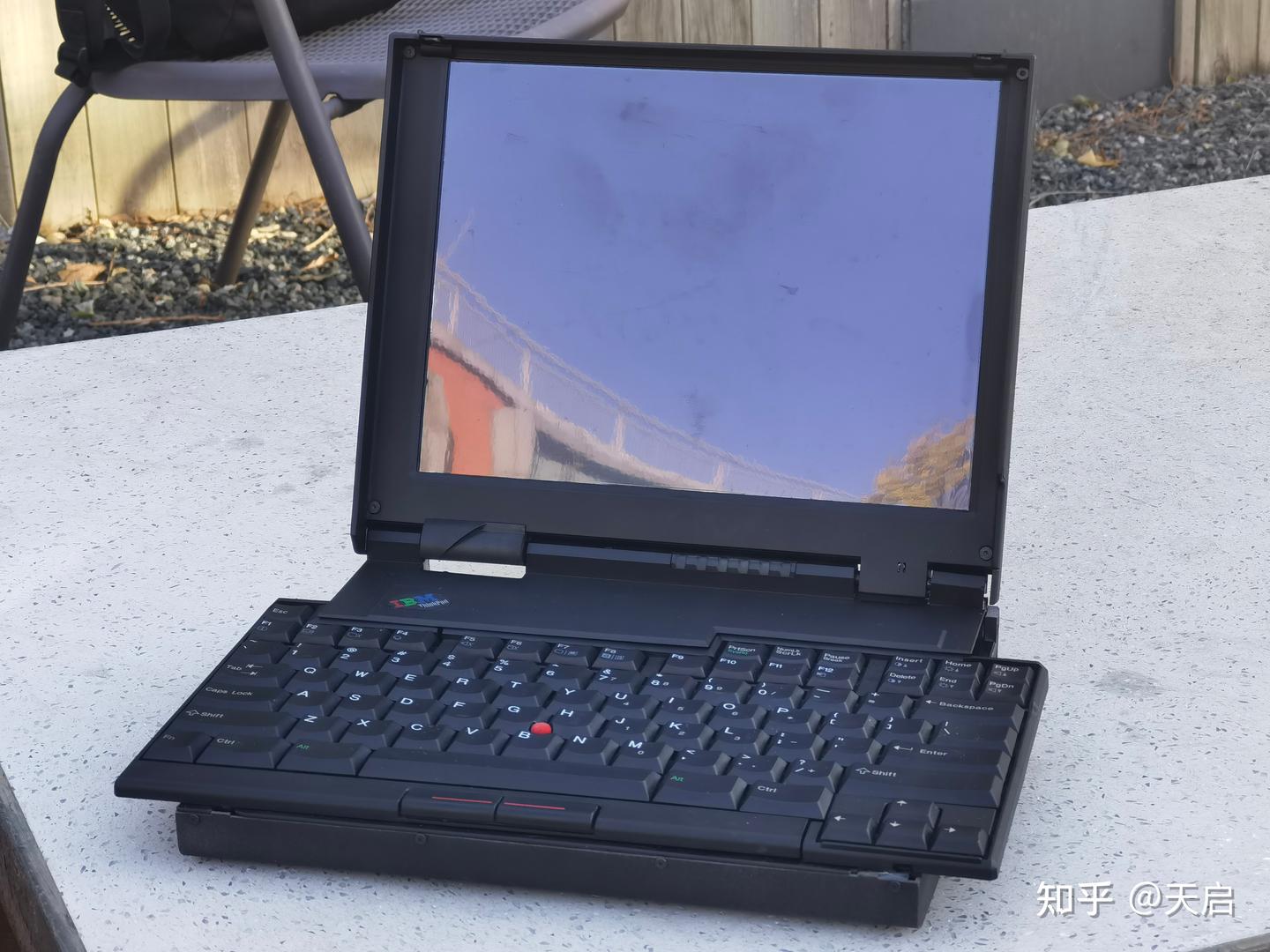 在2023年用2020年技术升级一台1995年的ThinkPad 701c - 知乎