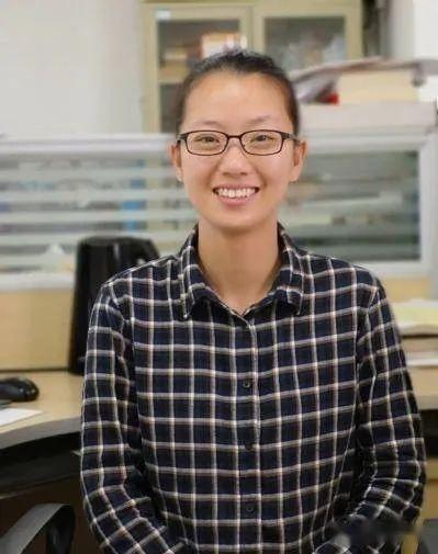 她是中科大副教授，曾22岁读博，26岁当博导，因为太优秀至今单身 - 知乎