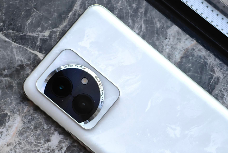 荣耀100对比荣耀x50GT，哪款更值得入手？看完对比就明白