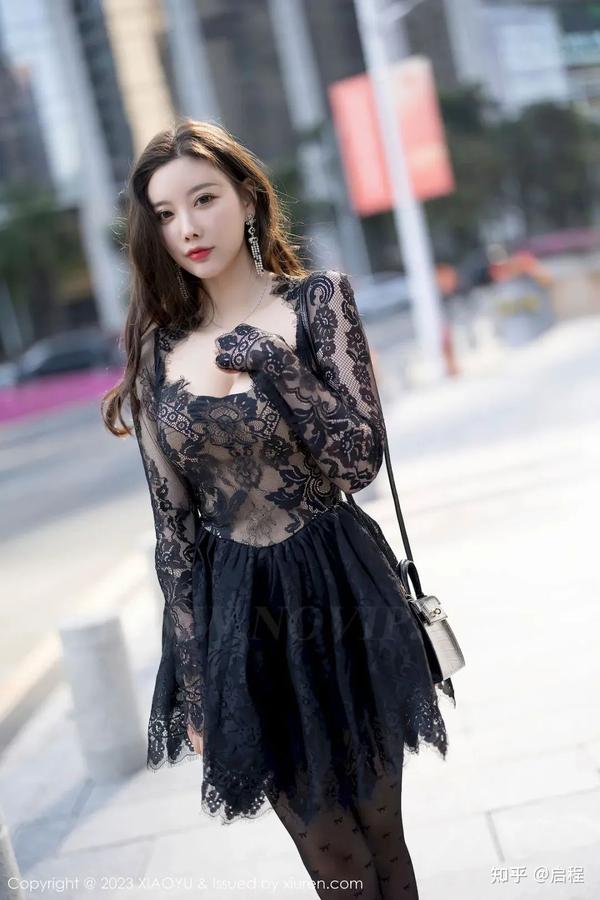 [性感] 女神杨晨晨Yome黑丝蕾丝连衣短裙丰腴身材写真 - 知乎
