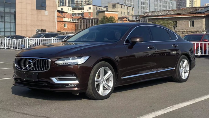3年贬值近20万，花17万买二手沃尔沃S90，真不如雅阁新车？ - 知乎