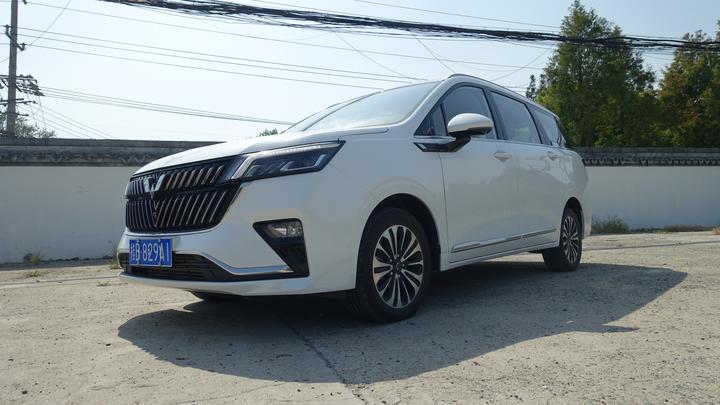 这才是真实符合国情的7座家用车 试驾体验五菱佳辰 - 知乎