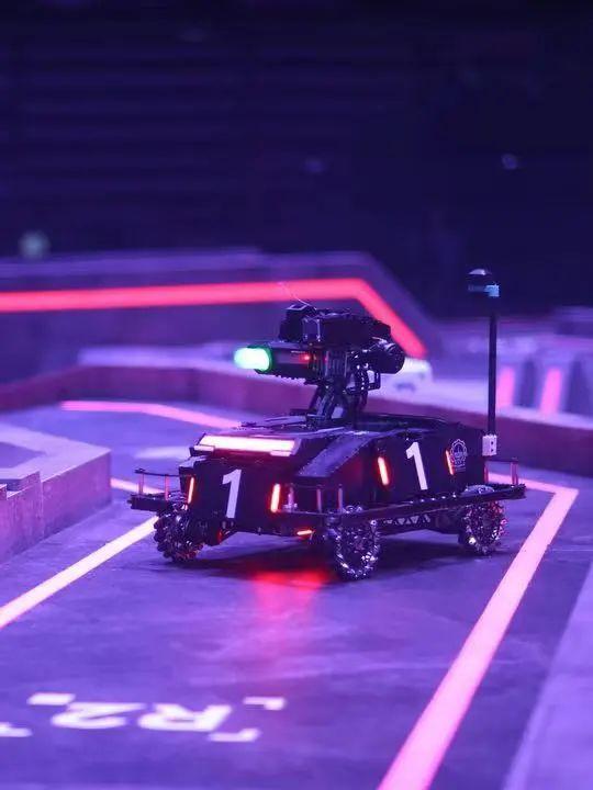 全碳纤维增强3D打印车身——Raise3D助力南工骁鹰备战RoboMaster大赛 - 知乎