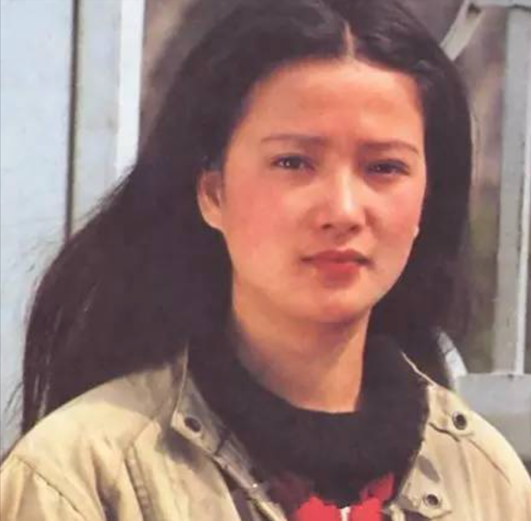 何晴独子近照曝光，继承老爸许亚军高颜值，已从中戏毕业即将出道 - 知乎