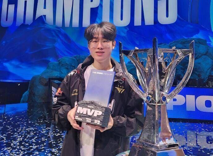 Zeus拒绝LPL的3千万合同，选择200万续约，他对faker是真爱 - 知乎