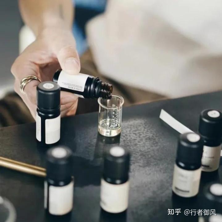 有没有沐浴露能让你香到飞起?调香师眼中有什么爆炸好闻的男士沐浴露~ 知乎