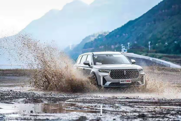 试驾：与其买6AT红旗HS5，不如买顶配20万、8AT的奔腾T99？ - 知乎