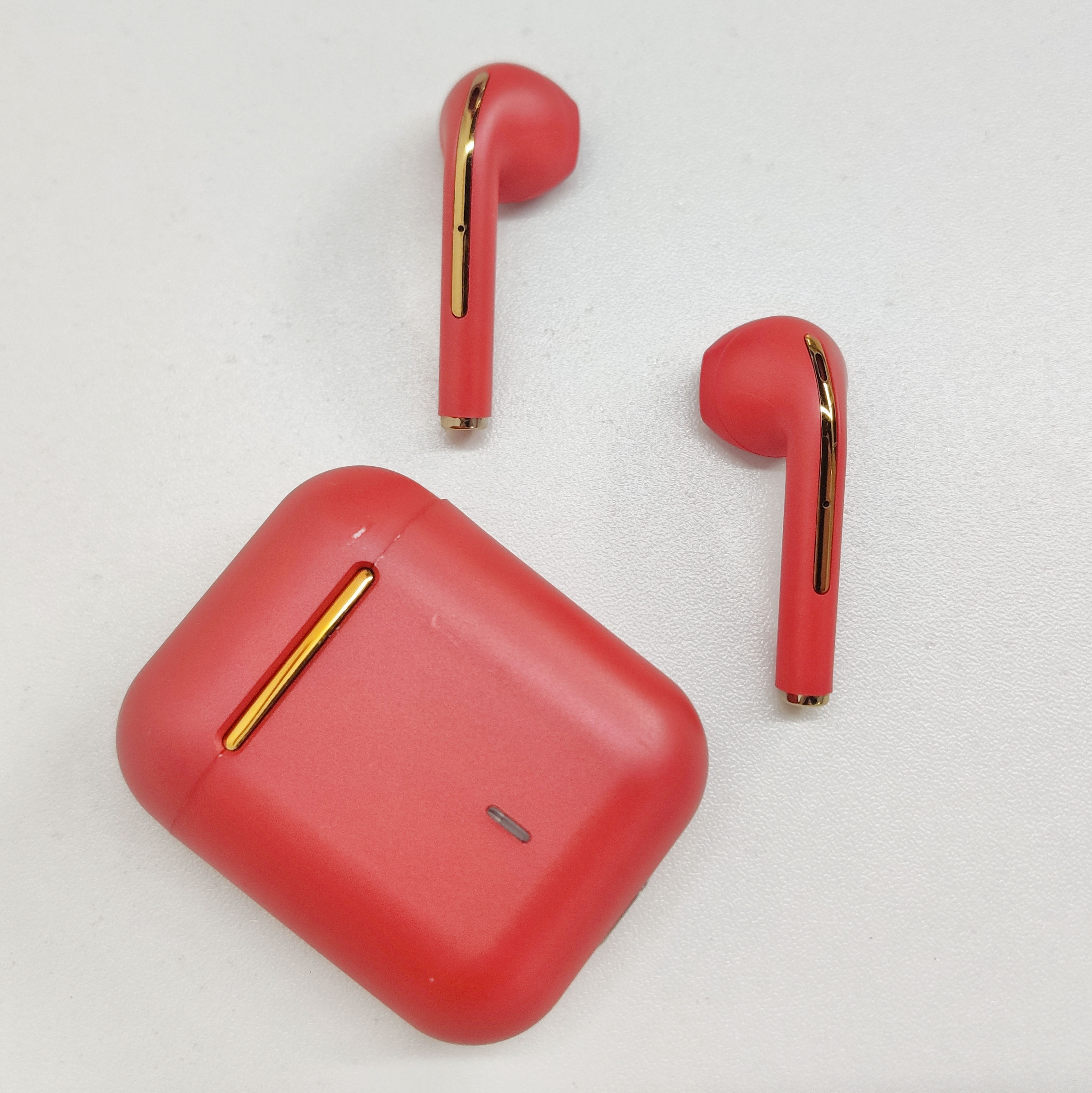 百元以下的真无线蓝牙耳机没有一个能打的吗？——Niye/耐也TWS j18表示不服