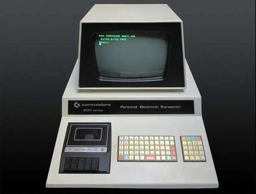 赛博考古:《2001太空漫游》影响了后世的计算机审美 - 知乎