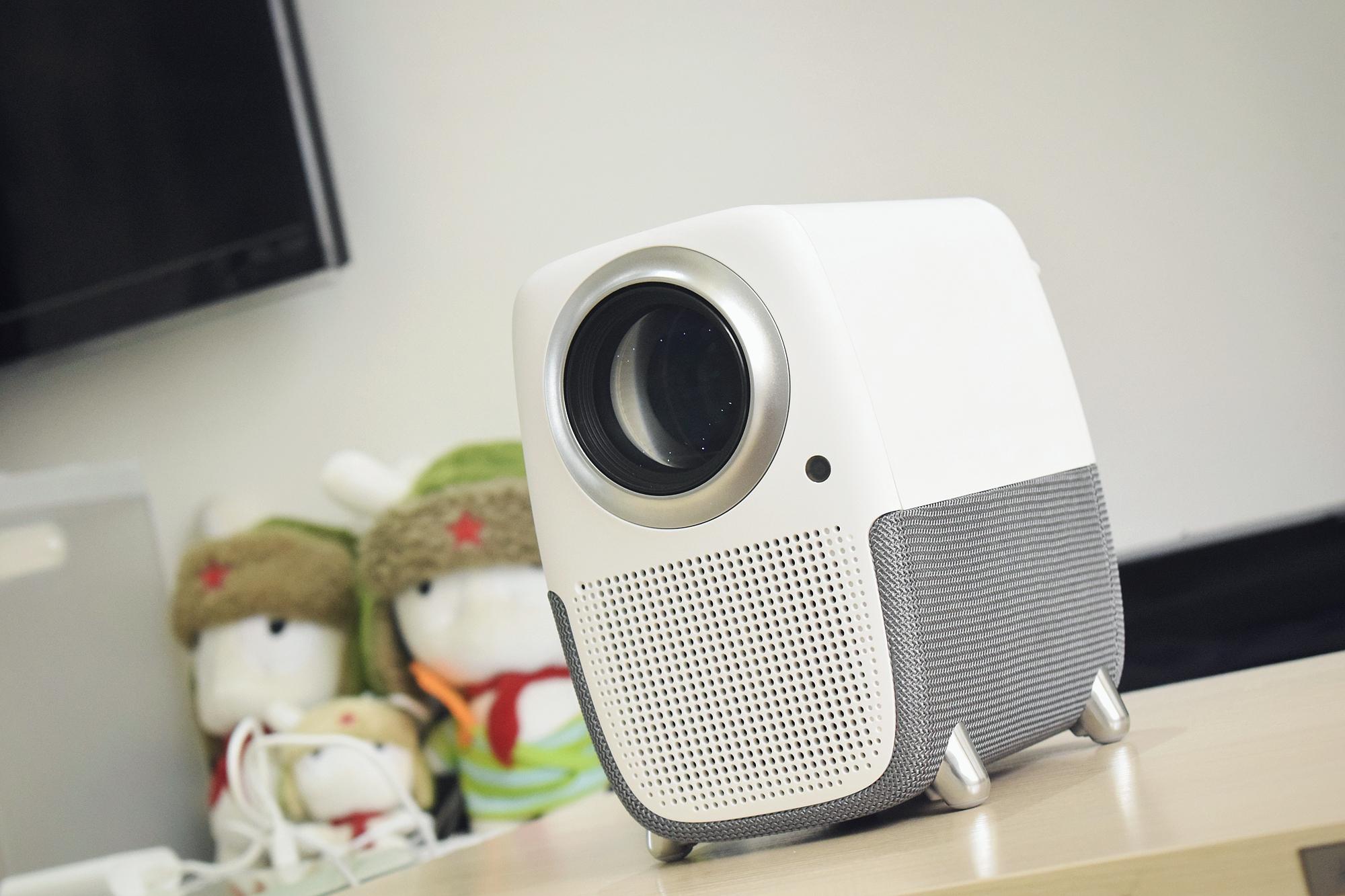 年轻人的投影初体验，泰捷WEBOX T1投影仪赏评 - 知乎