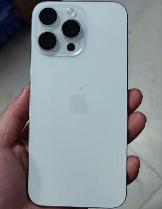 小白7500买iPhone15Pro Max资源机！优缺点明显，性价比不高！ - 知乎