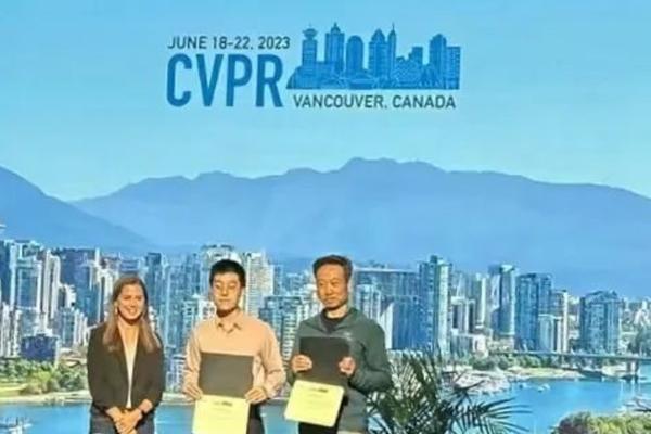 CVPR最佳论文：大模型成就端到端自动驾驶｜36氪深度 - 知乎