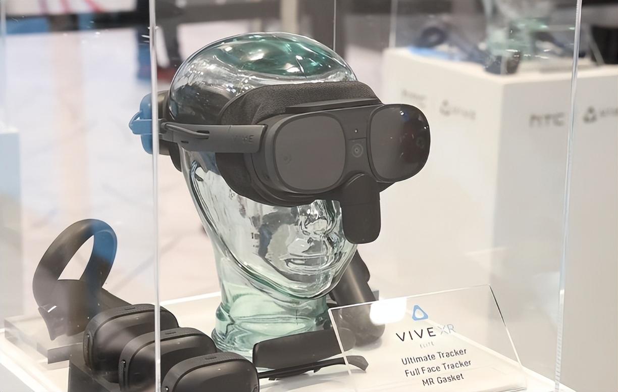 作为VR/AR领域第一批吃螃蟹的公司，HTC如今的新动作又是什么？ - 知乎