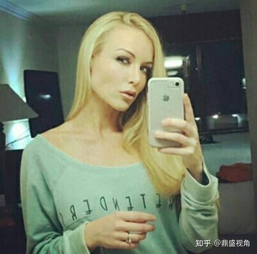 凯登·克罗斯(Kayden Kross)业界被维基名人列为最受欢迎的名人之一 - 知乎