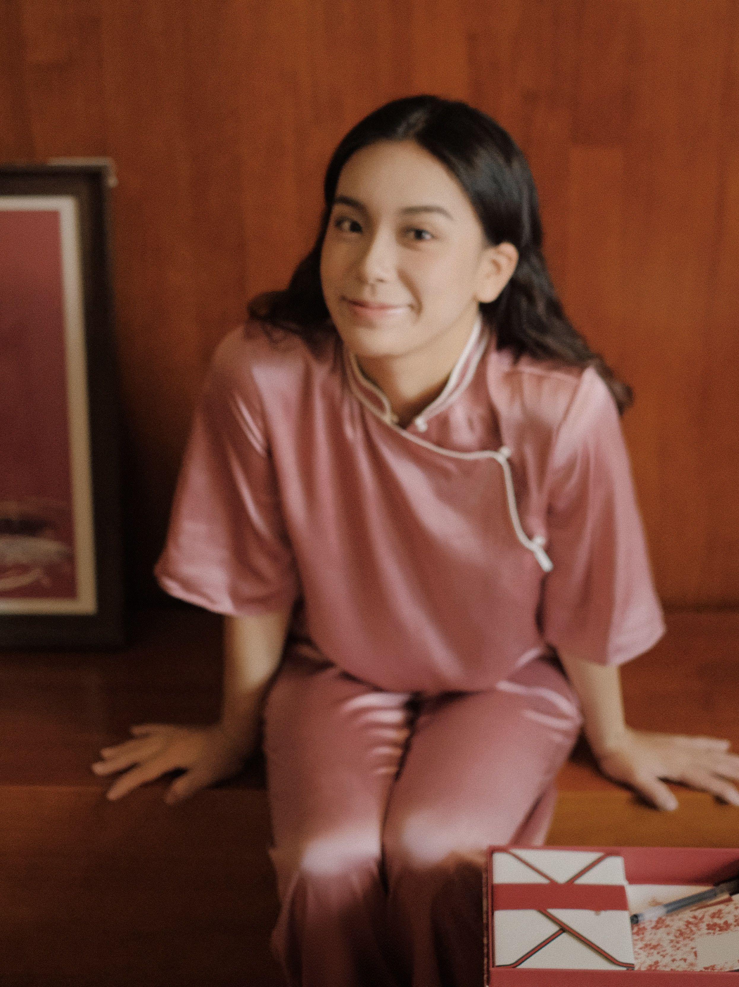 穿着轻中式风格睡衣——丝侬silkiss【卉迟·梓期】 - 知乎