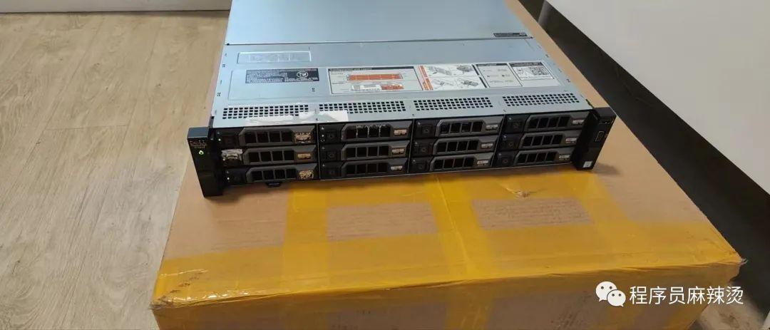 我又搞了台DELL R730XD - 知乎