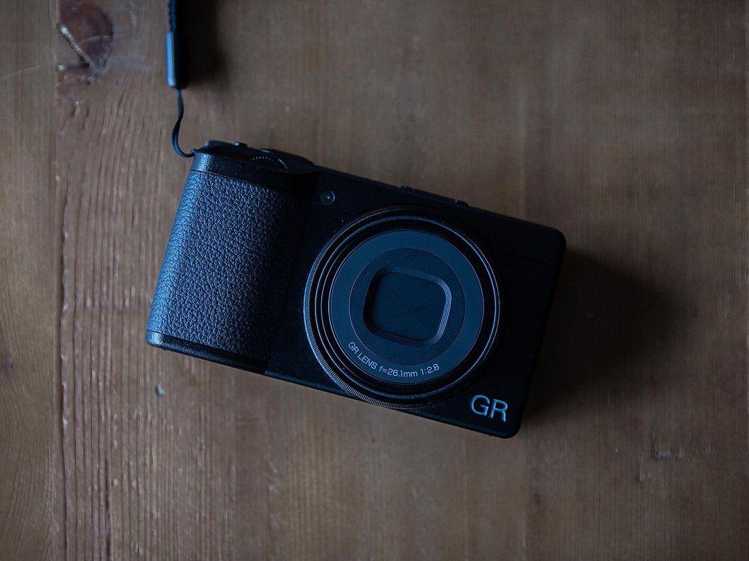 摄影爱好者与专业摄影师如何评价6199元的GR3X？ - 知乎