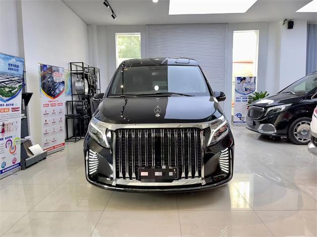 独一无二的感受，这台奔驰v260私人定制版，打几分？ - 知乎