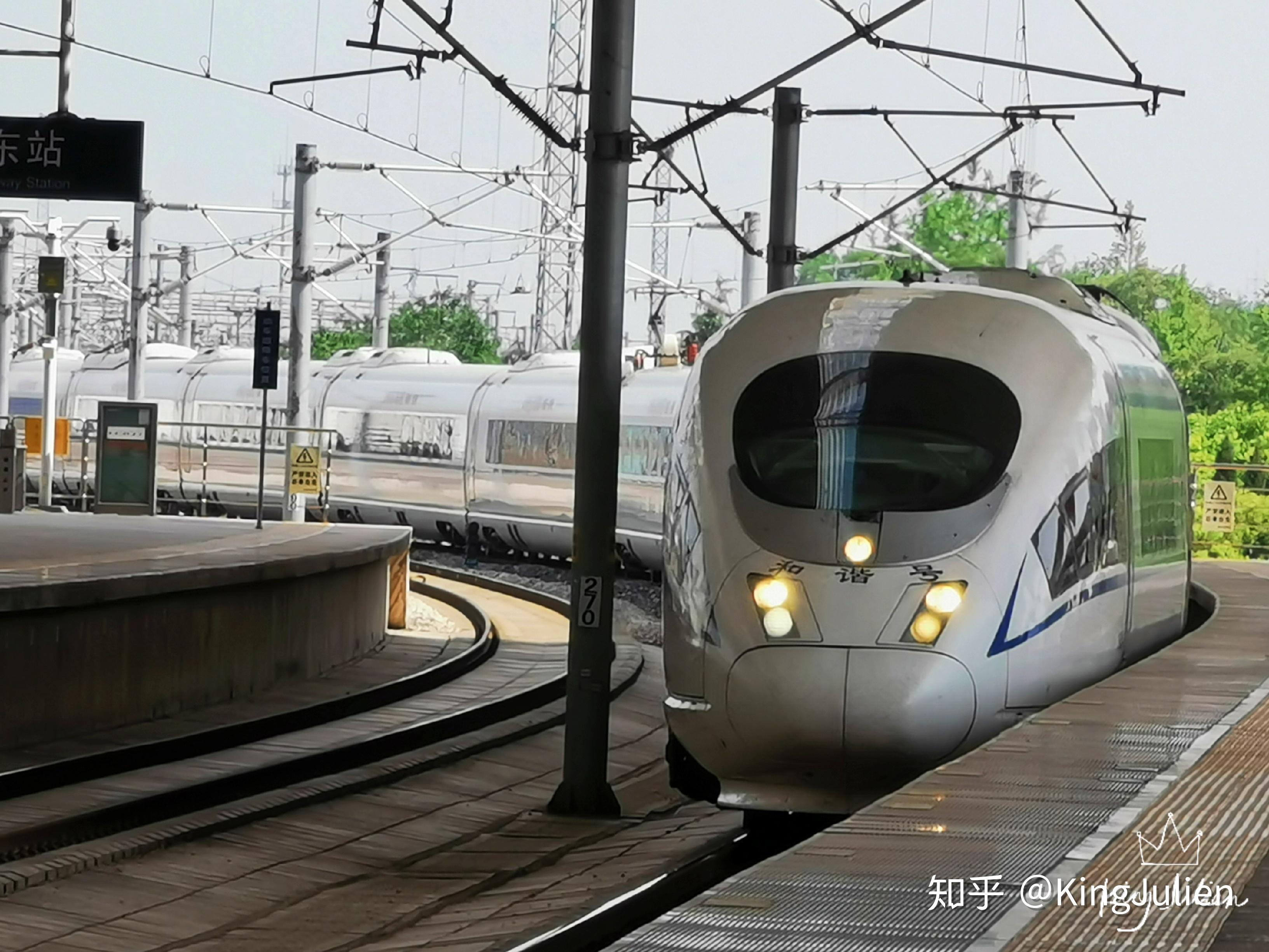 如何详细地评价CR400AF、CR400BF和CRH380A、CRH380B这四款动车组？ - 知乎