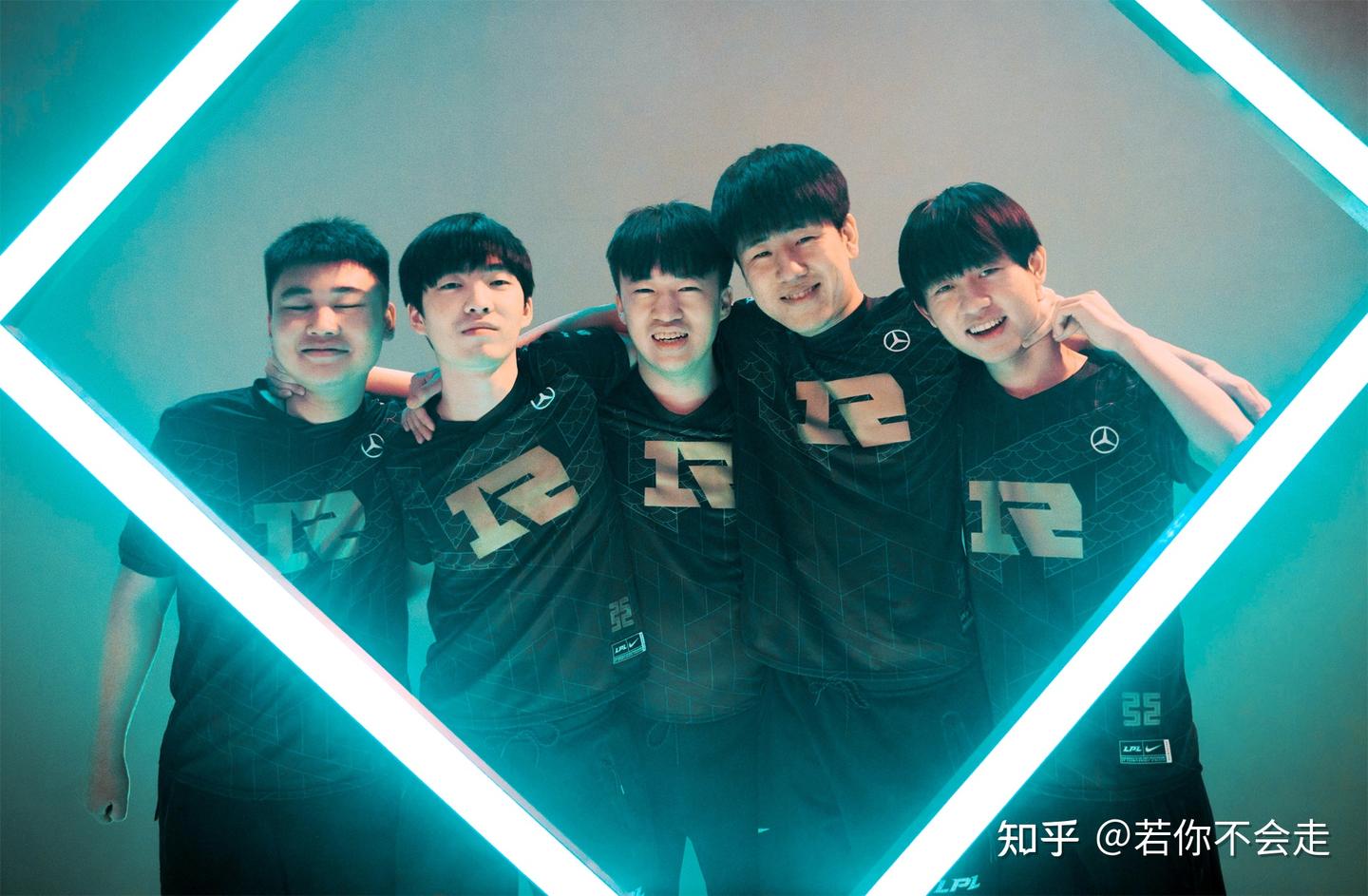 DK下战书想和RNG赛场击剑，RNGay：还有这种好事？ - 知乎