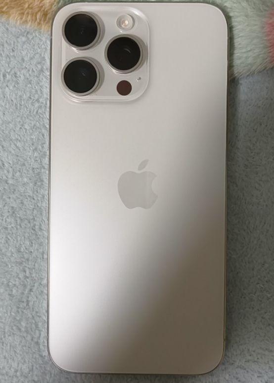 Mate60Pro有对手了！二手iPhone15Pro Max只要7000多！ - 知乎