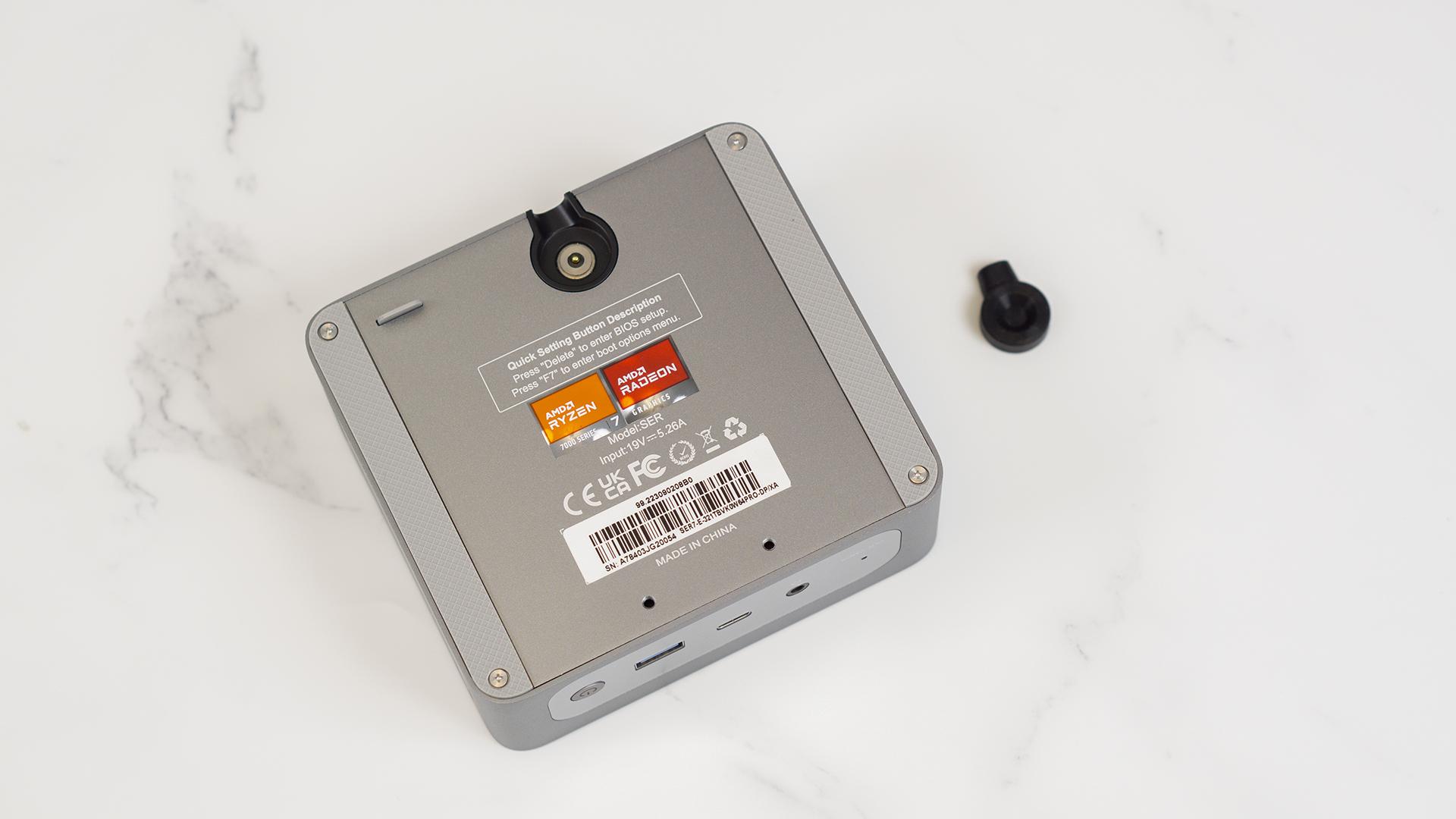 AMD锐龙7840HS+RDNA3+接口大满贯，零刻“小”霸王，SER7新装来袭！ - 知乎