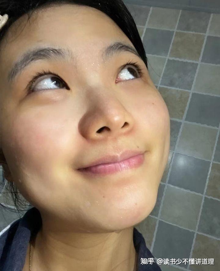 素影美白精华使用体验！是不是美白效果真的这么好？军训被晒黑可以美白吗？ 知乎
