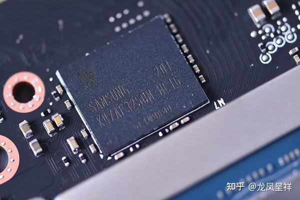 术业有专攻！NVIDIA RTX A5500专业显卡拆解测试 - 知乎