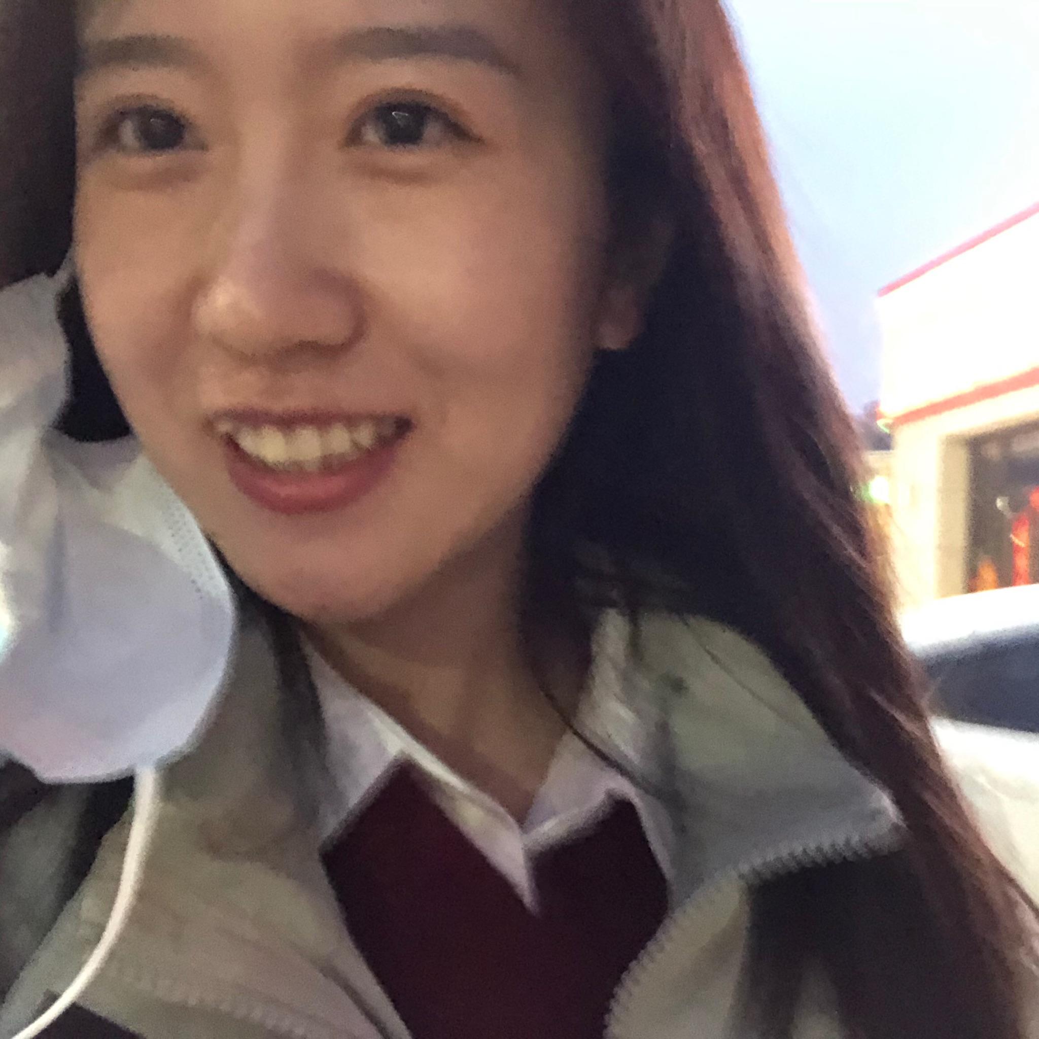 一个普通女孩的爱自拍的自拍 知乎