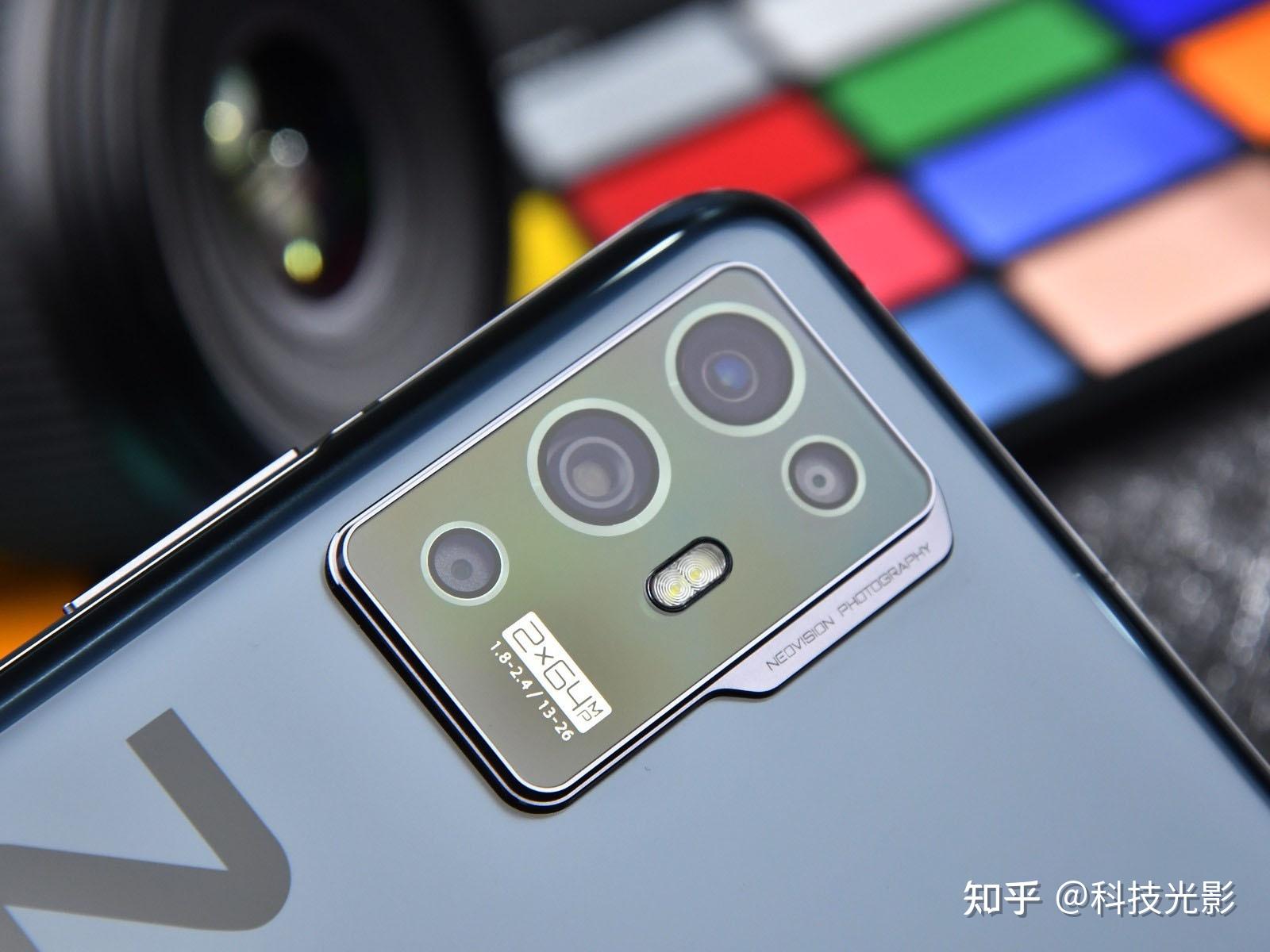 中兴Axon 30Pro简评：5G信号更好、直屏旗舰品质