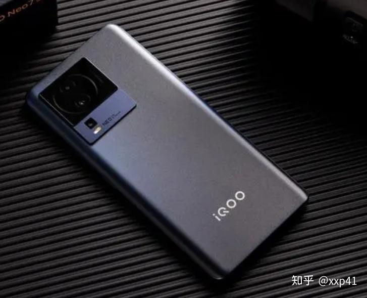 一加 Ace 2V和iQOO Neo7SE怎么选?