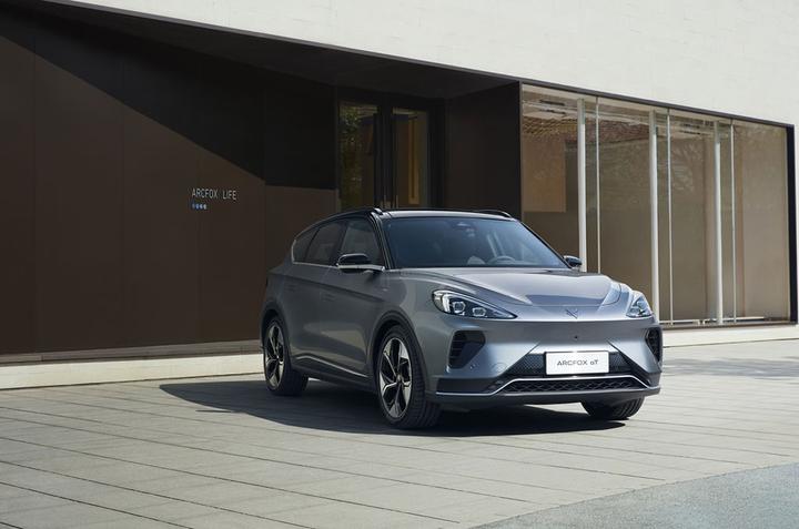 亮点不只在外表，聊ARCFOX极狐 αT到底是一辆什么车？ - 知乎