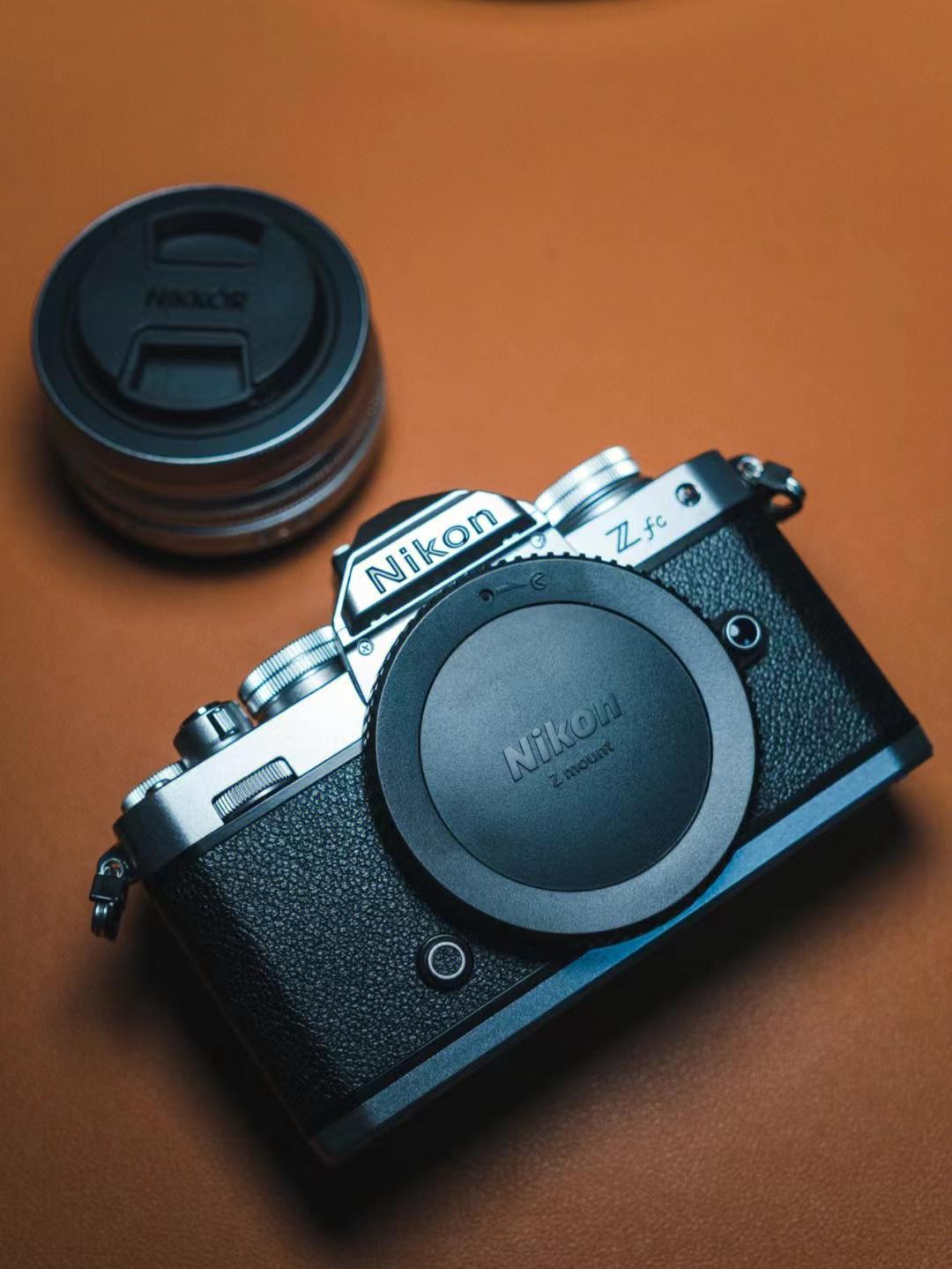 不考虑溢价的情况下，富士xt30ii和尼康zfc哪一个值得买？ - 知乎