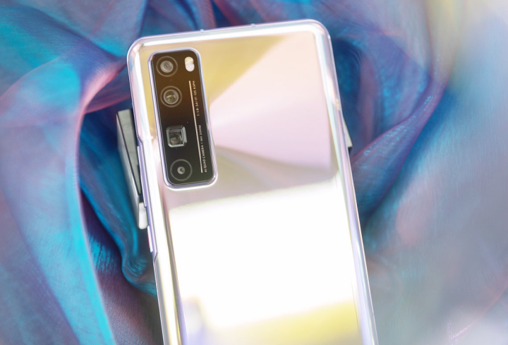 华为亮剑，麒麟985+8GB+128GB+40W快充仅2999元，终于等到了 - 知乎