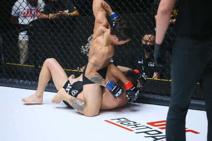 JCK战觉城2022赛季经典TKO名场面 - 知乎