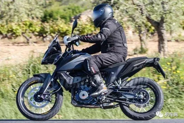 KTM 390 ADV路试谍照露出，和之前有些不太一样~ - 知乎