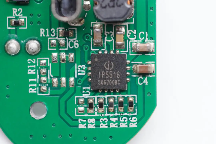 联想QT83真无线耳机采用英集芯IP5516耳机充电盒管理SoC - 知乎