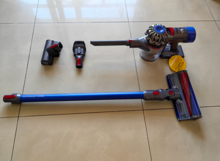 戴森V8（戴森v8吸尘器）怎么样？使用三月后优缺点评测 - 知乎