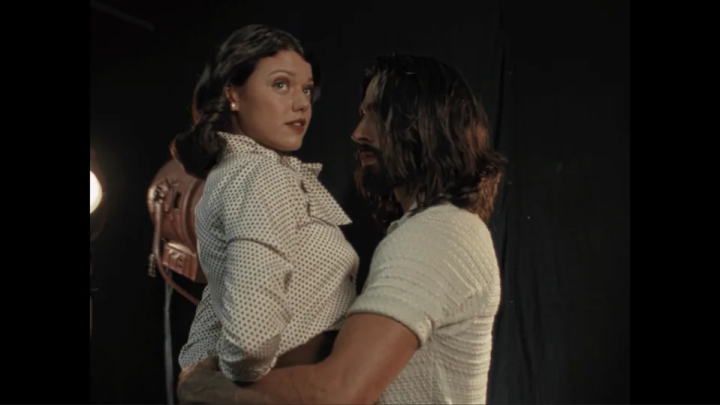 IGN 专访 Sam Barlow ：我为什么要制作「精神银河恶魔城」 - 知乎