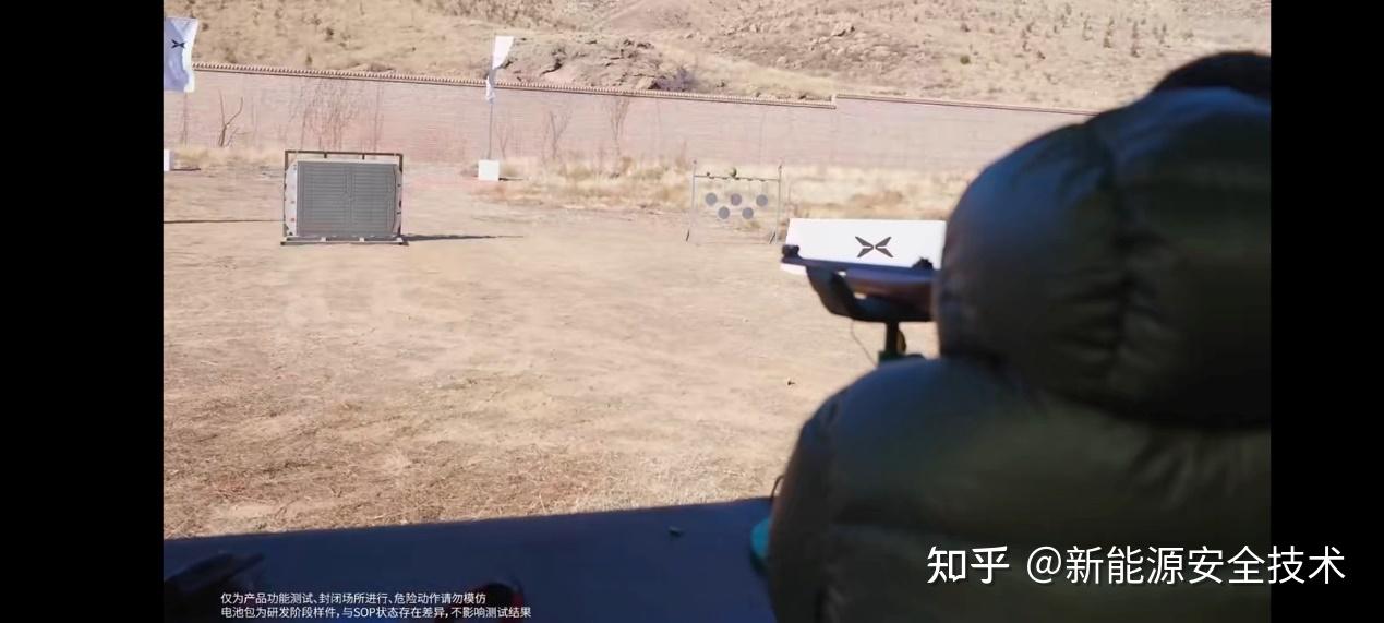 小鹏G6电池包被10枪击中后还能开，SU7 Ultra 敢应战吗？ - 知乎