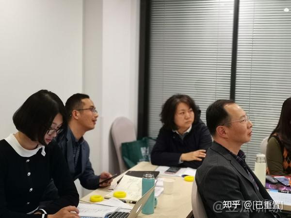 7个小秘诀,轻松消除演讲紧张情绪 知乎