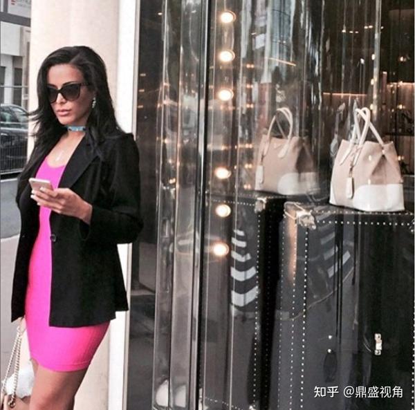 辛蕾拉 (Layla Sin)，一位来自以色列耶路撒冷的美丽双馨女演员 - 知乎