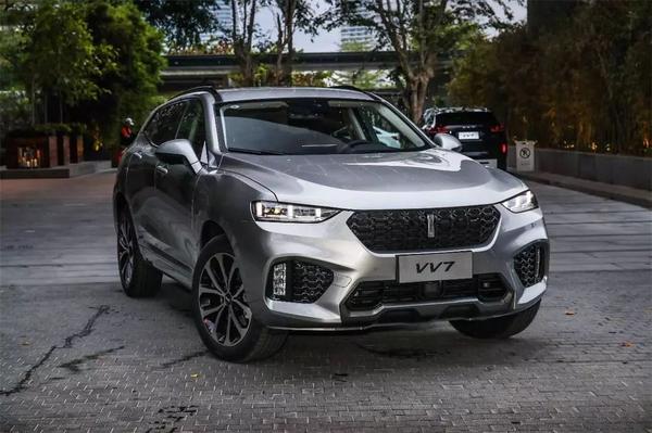 名气最大的中国豪华SUV发大招，一口气推了4款新车型 - 知乎