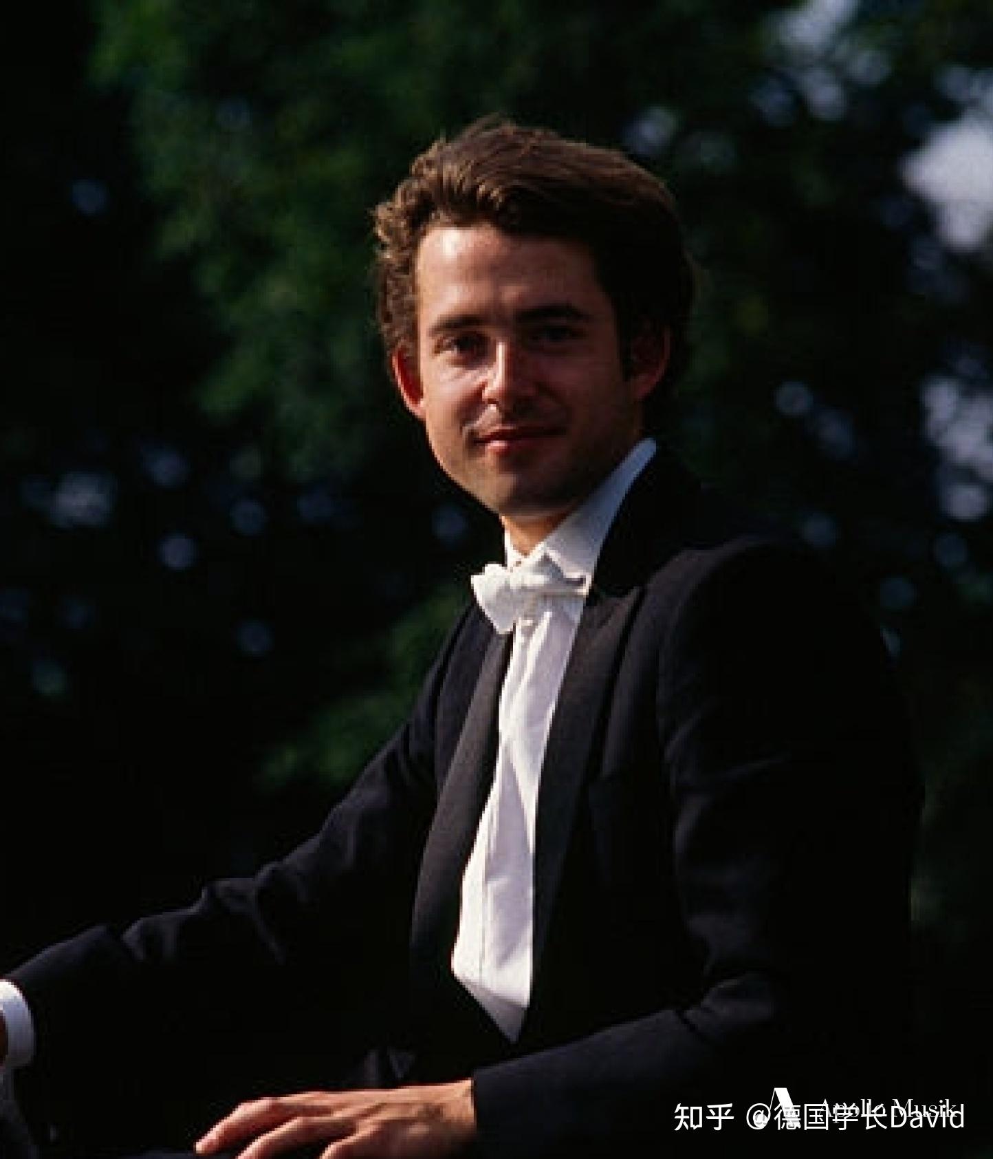 1对1备考大师班—弗赖堡音乐学院钢琴系主任-安德烈亚斯·巴赫（Prof.Andreas Bach） - 知乎