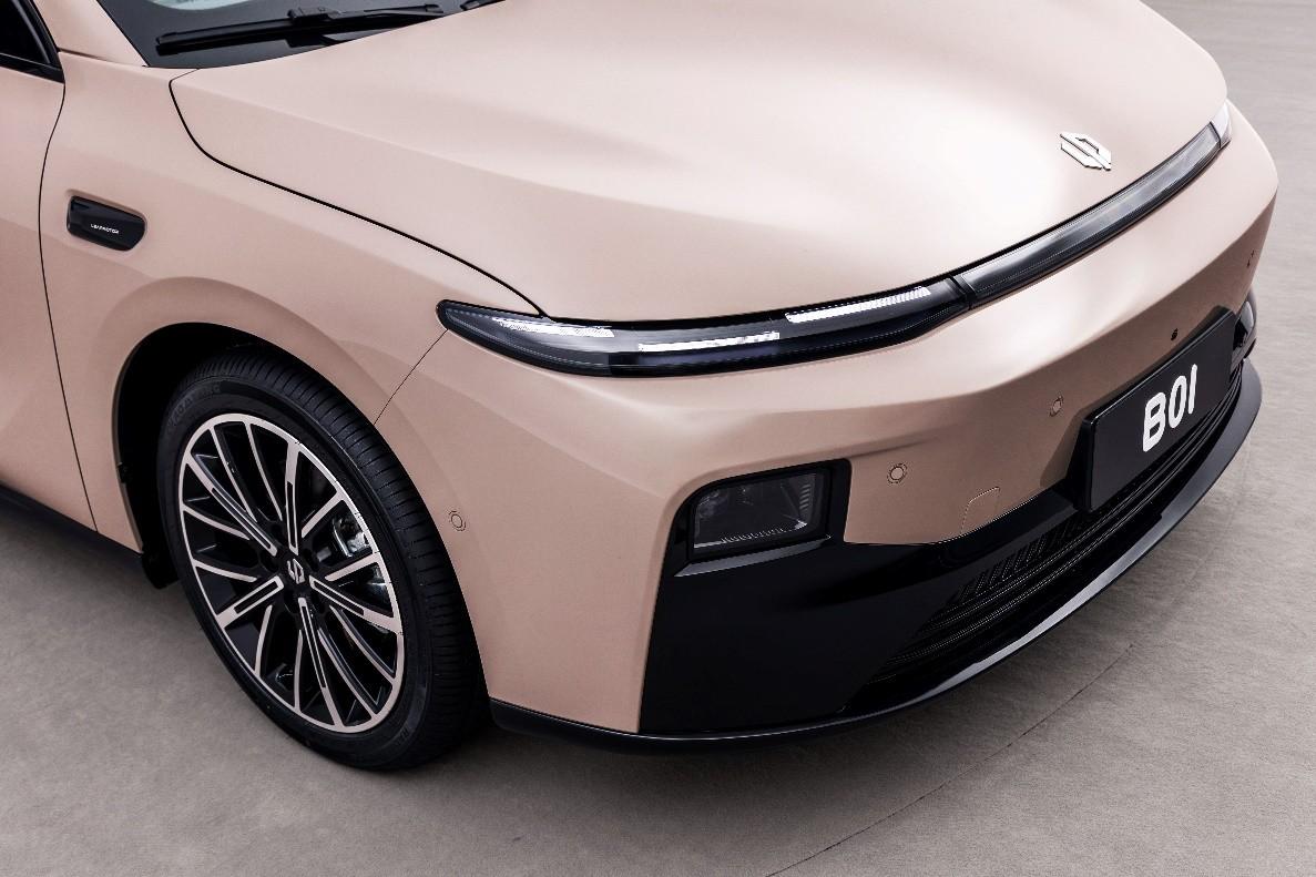 650km续航+激光雷达 零跑B01全球首秀 - 知乎