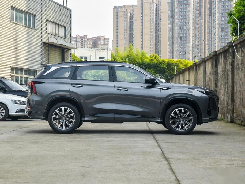 售12.49-14.99万元起 长安第三代CS75 PLUS正式上市 - 知乎